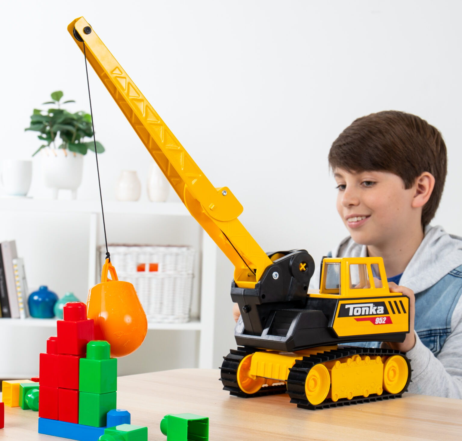 Tonka® Steel Classics Wrecking Ball | Steel Toy Demolition Truck